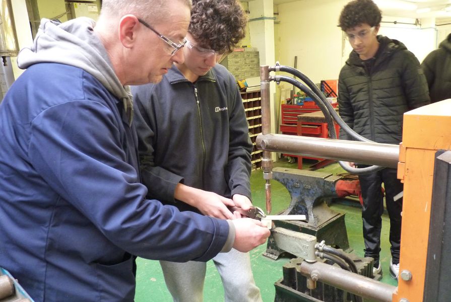 SETA - Training for Industry - Apprenticeships and Engineering Courses